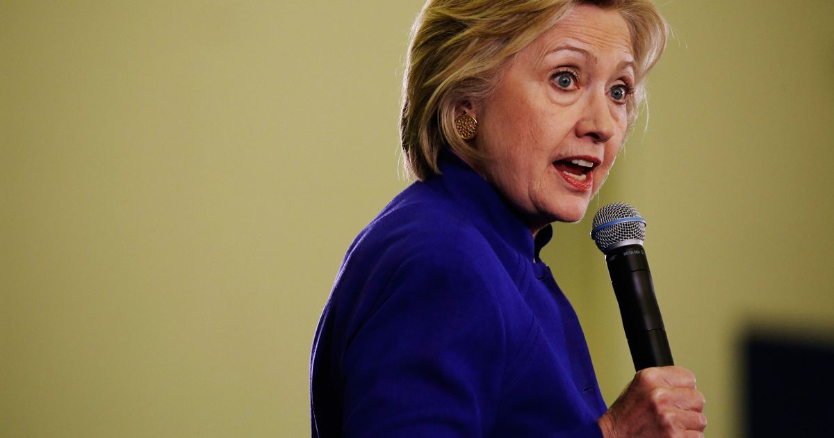 Should Hillary Clinton Try to Woo the Support of ‘Responsible Republicans’?