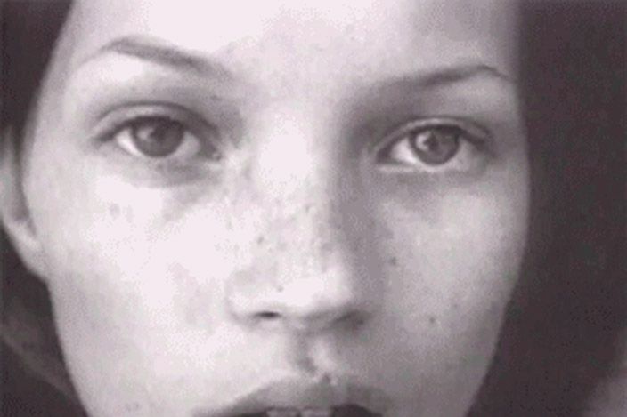 16 Mesmerizing Kate Moss GIFs for Her 40th Birthday