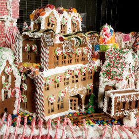 Queens Man Builds Inception -Worthy Gingerbread City