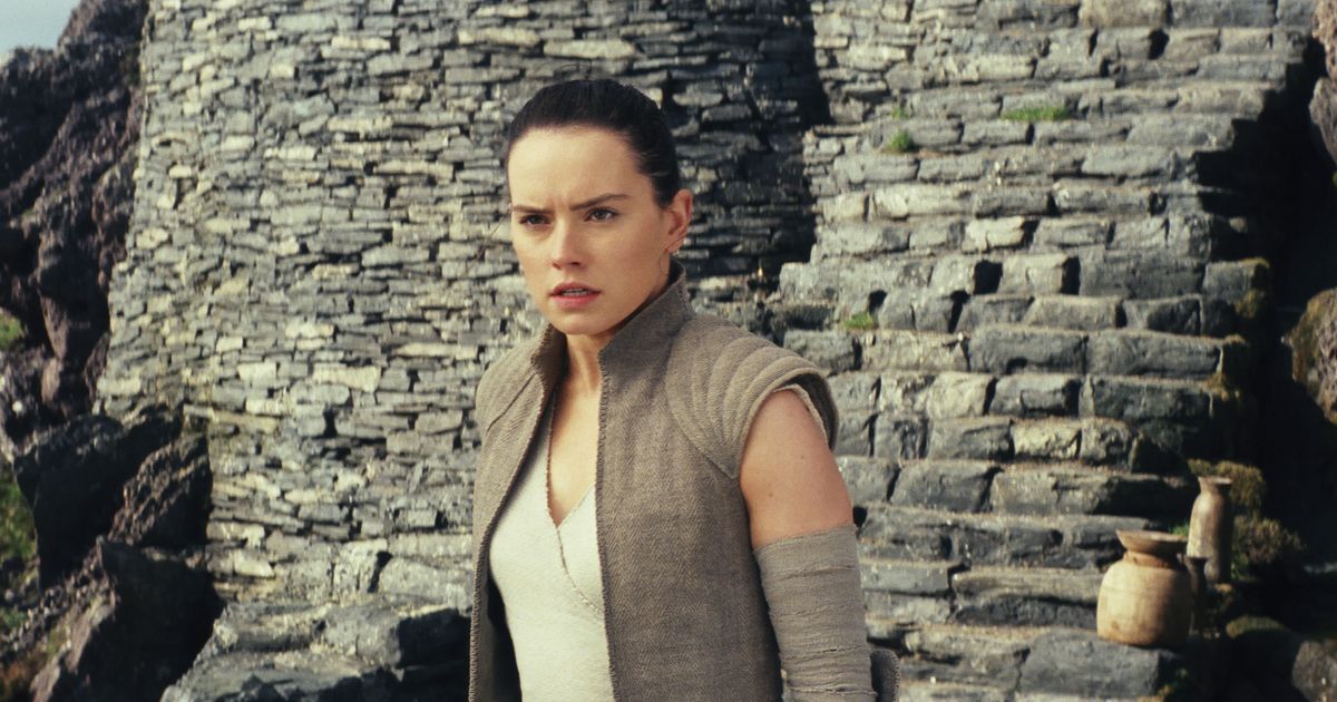 Simon Pegg: J.J. Abrams Had Another Idea for Rey’s Parents