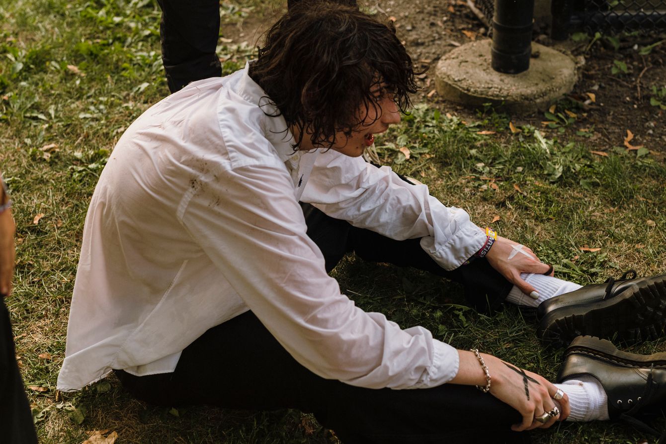 Glaive’s First Live Show: Behind the Scenes Interview, Photo