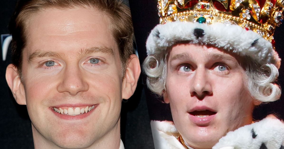 Hamilton’s Jonathan Groff Hands Over King George’s Crown to Rory O’Malley