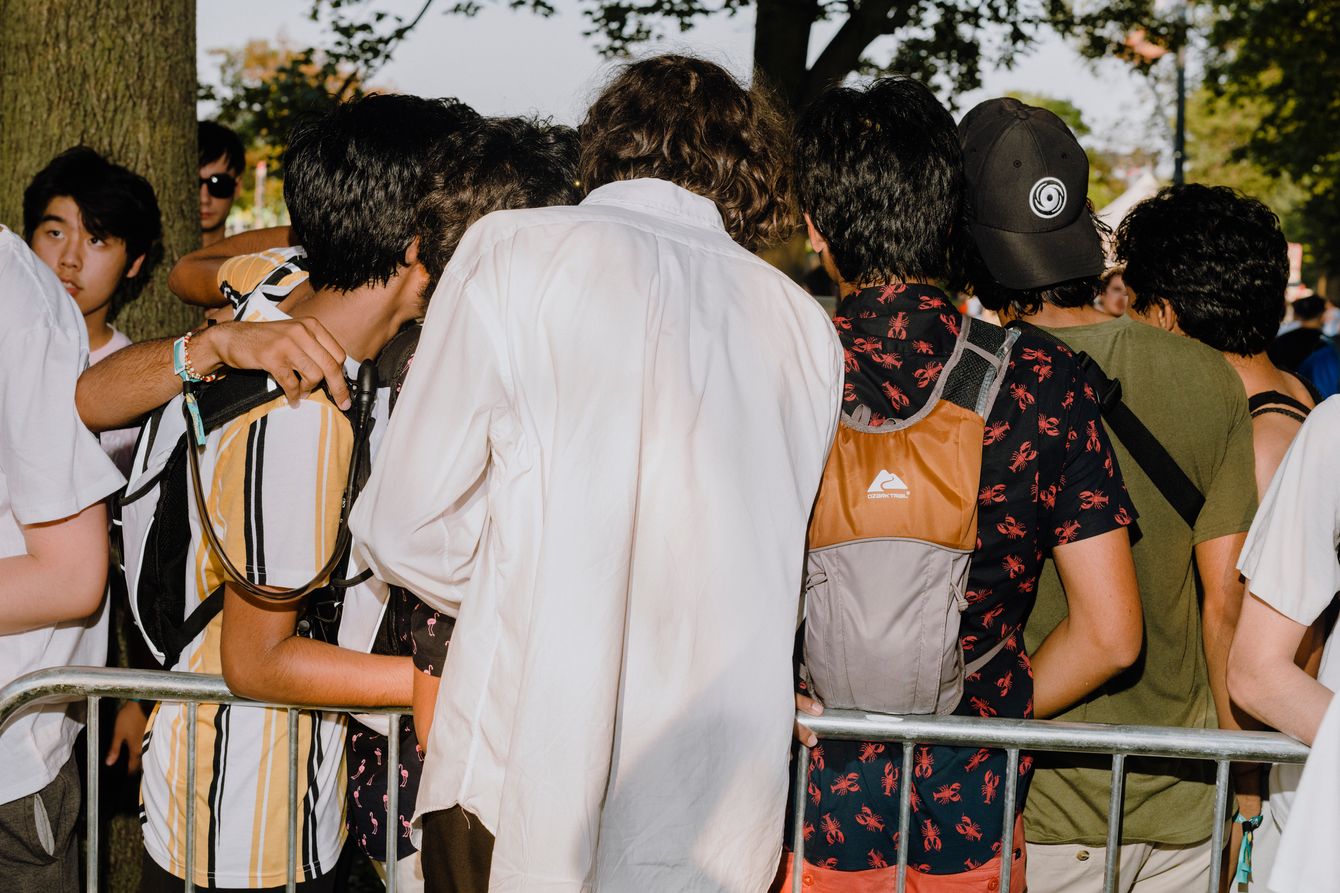 Glaive’s First Live Show: Behind the Scenes Interview, Photo