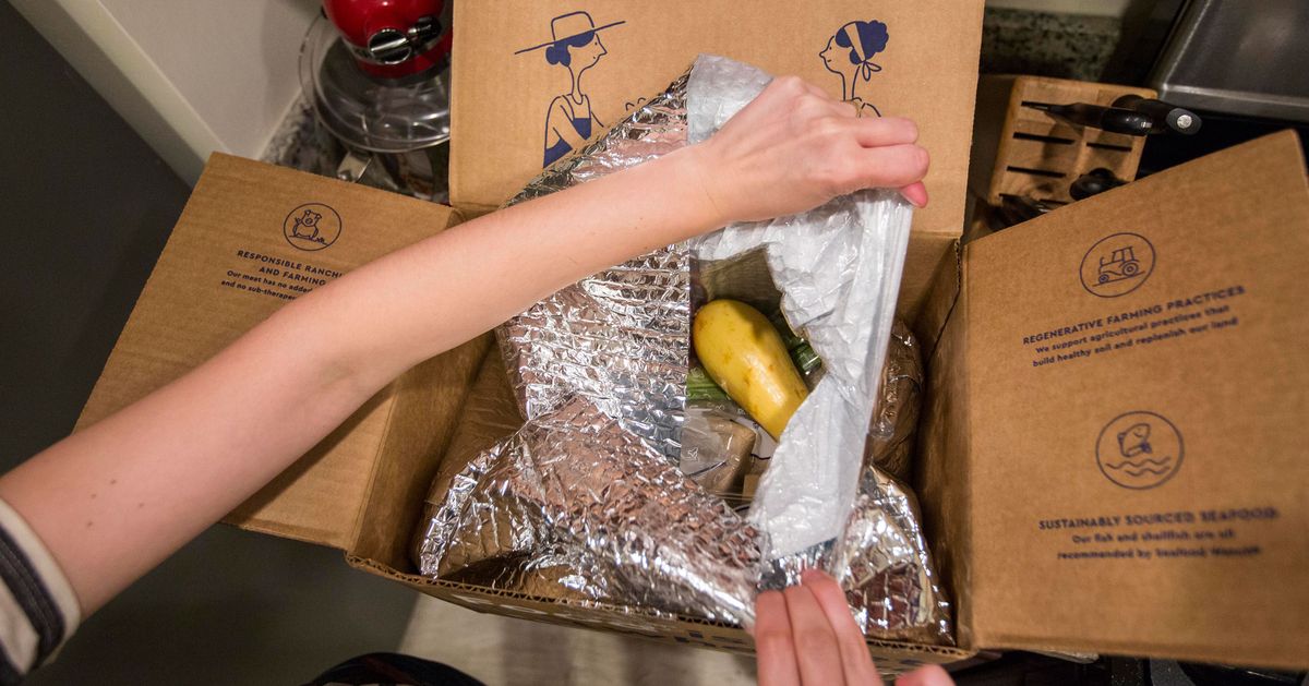 White House Compares Its Food-Stamp Program to Blue Apron
