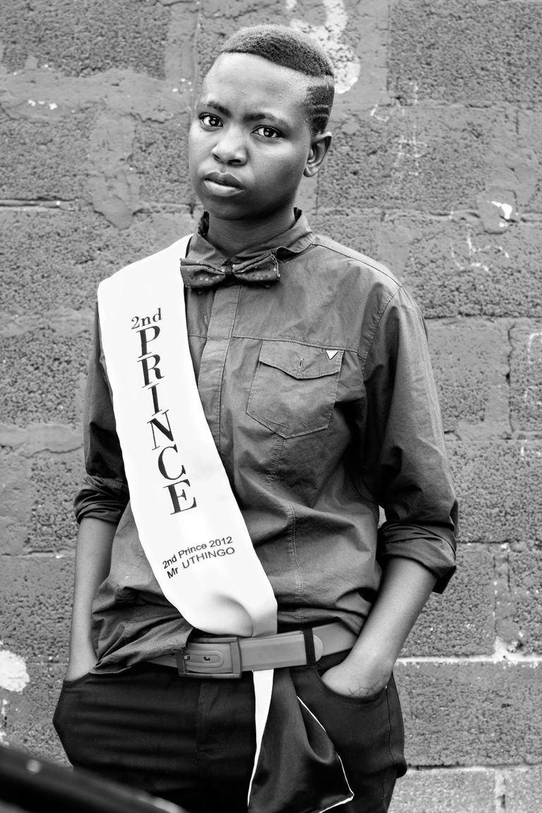 See Zanele Muholi’s Powerful Portraits of the LGBTI Experience in South ...