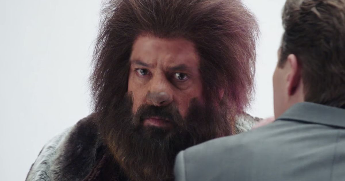 SNL Cut Sketch Asks How Far You’ll Go for a New Year’s Kiss