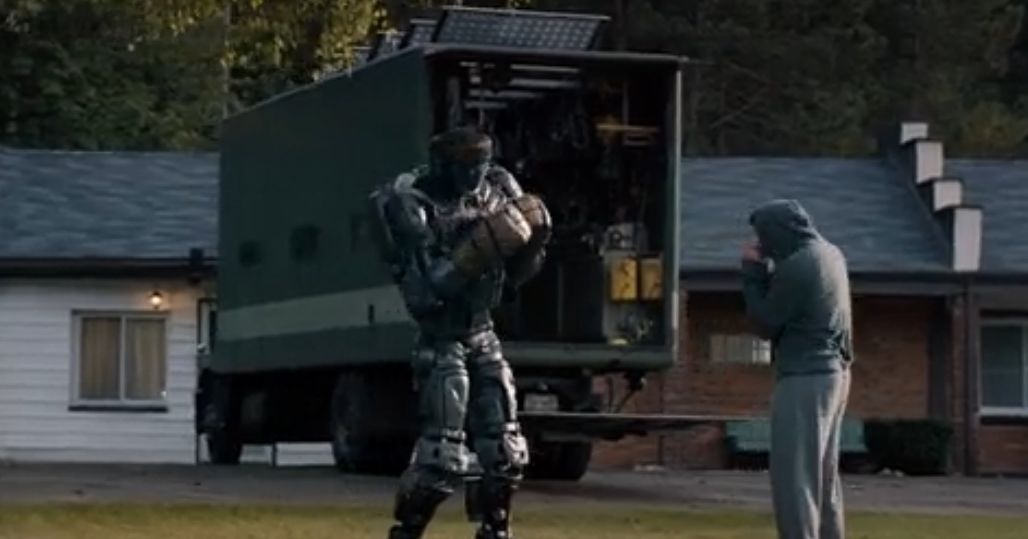 Watch a Real Steel Feature on the Intricacies of Robot Boxing ...