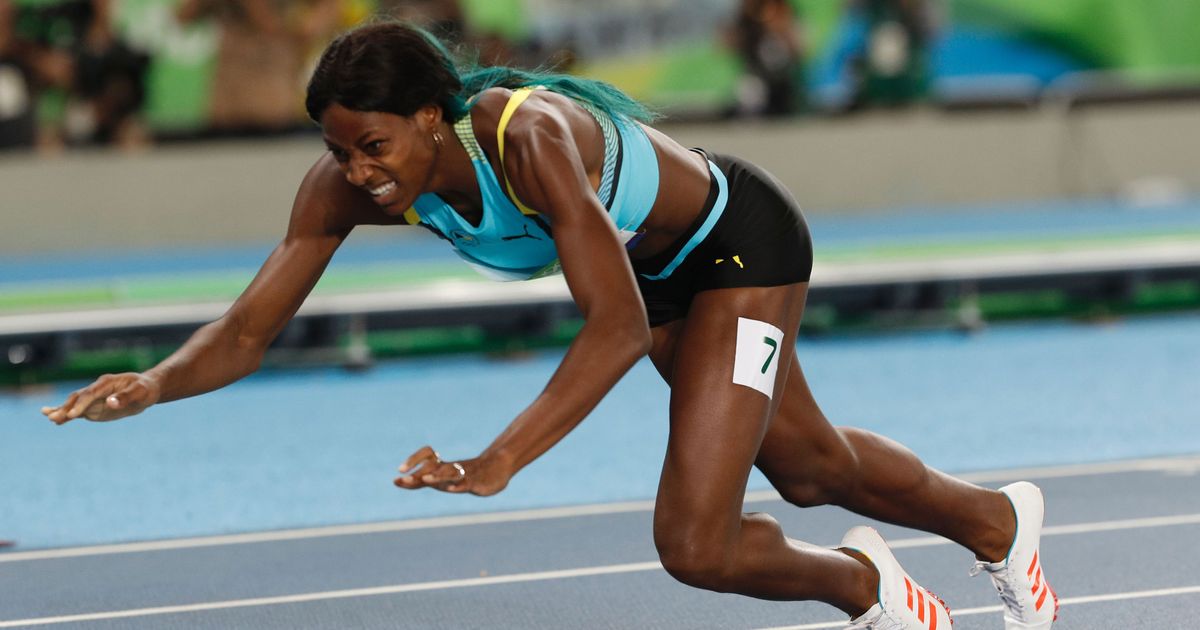Shaunae Miller Dives to Win 400-Meter Olympic Final in Rio