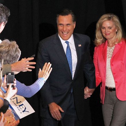 Dressing to Stump: Ann Romney’s Campaign Style