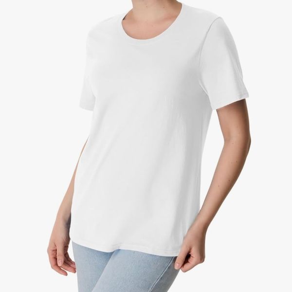 Jamie Lynn Sigler Was Right About This $8 White T-shirt | The Strategist