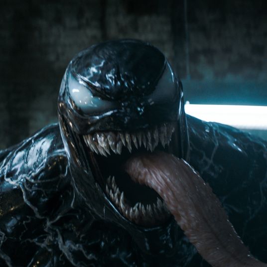 BH90210 Reboot Teaser Trailer Features Making Out