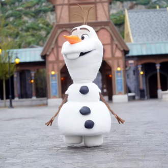 Disney Imagineers Created a Walking Olaf Robot With AI.
