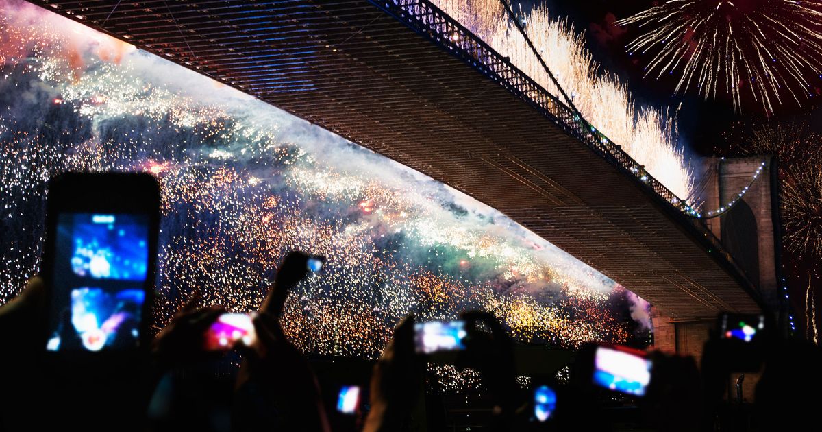 Best Way to Take iPhone Pictures of Fireworks for Instagram