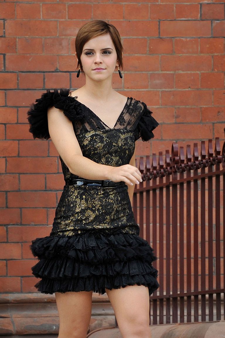 Emma Watson's Best Style & Outfits From Hermione to Belle