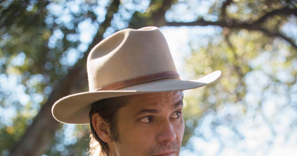 FX Renews Justified