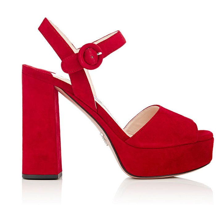 14 Chic, Fancy Summer Sandals to Wear Now