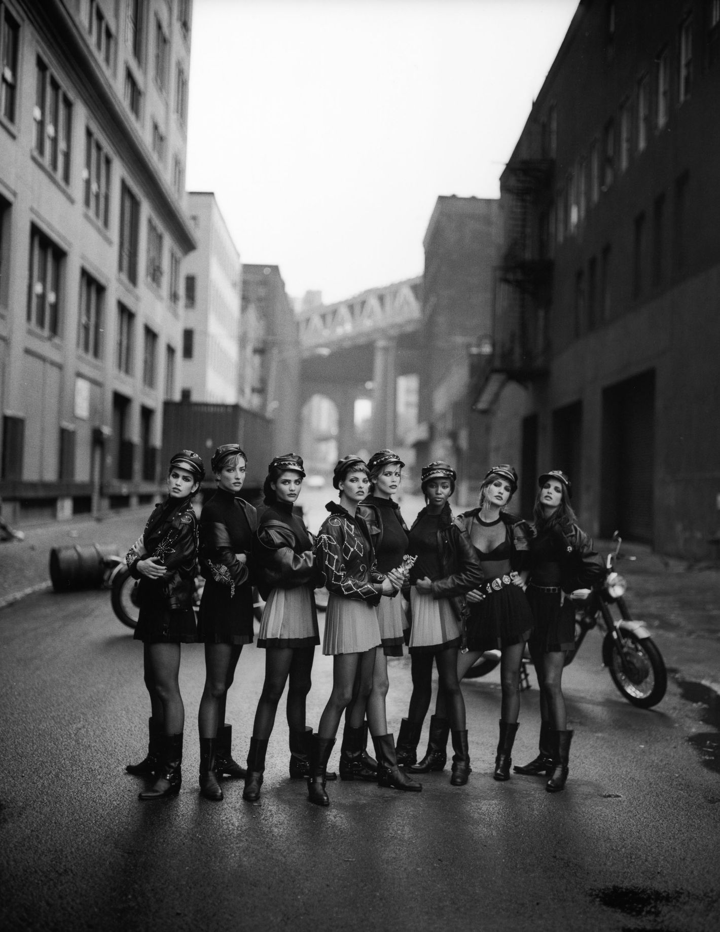 A Look Back at Iconic Photos of ’90s Supermodels