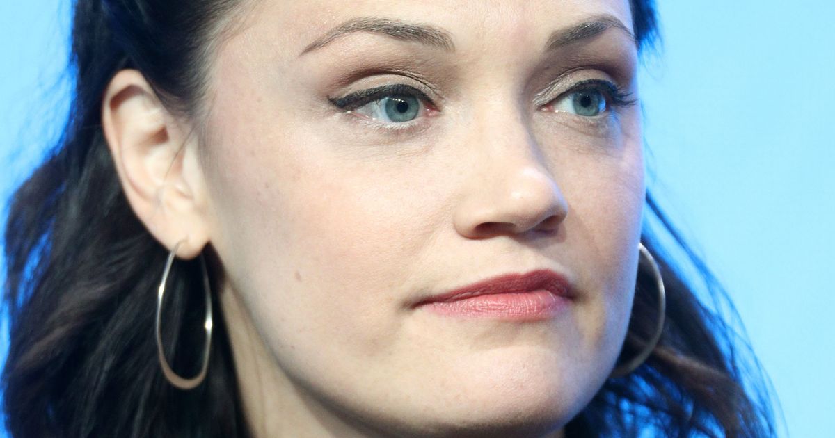 Christine Nangle Brings Back Teresa from […]