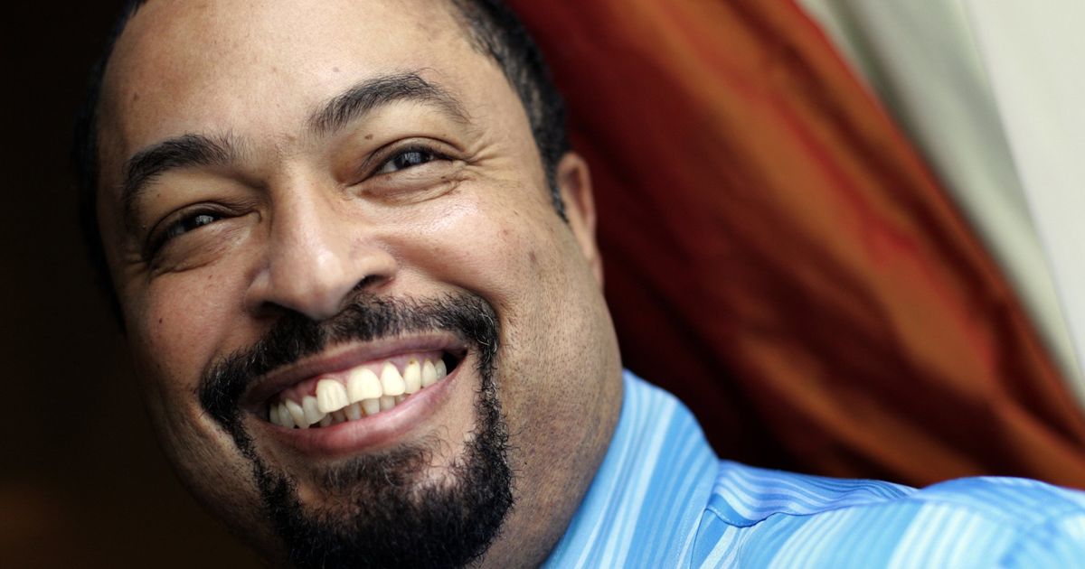 HBO to Develop Show Based on E. Lynn Harris’s Invisible Life