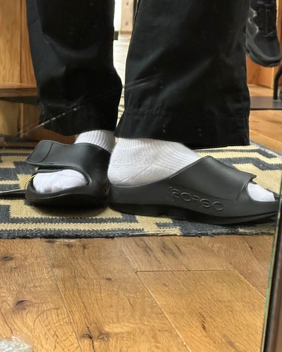 My Hunt for Non-Hideous Recovery Shoes | The Strategist