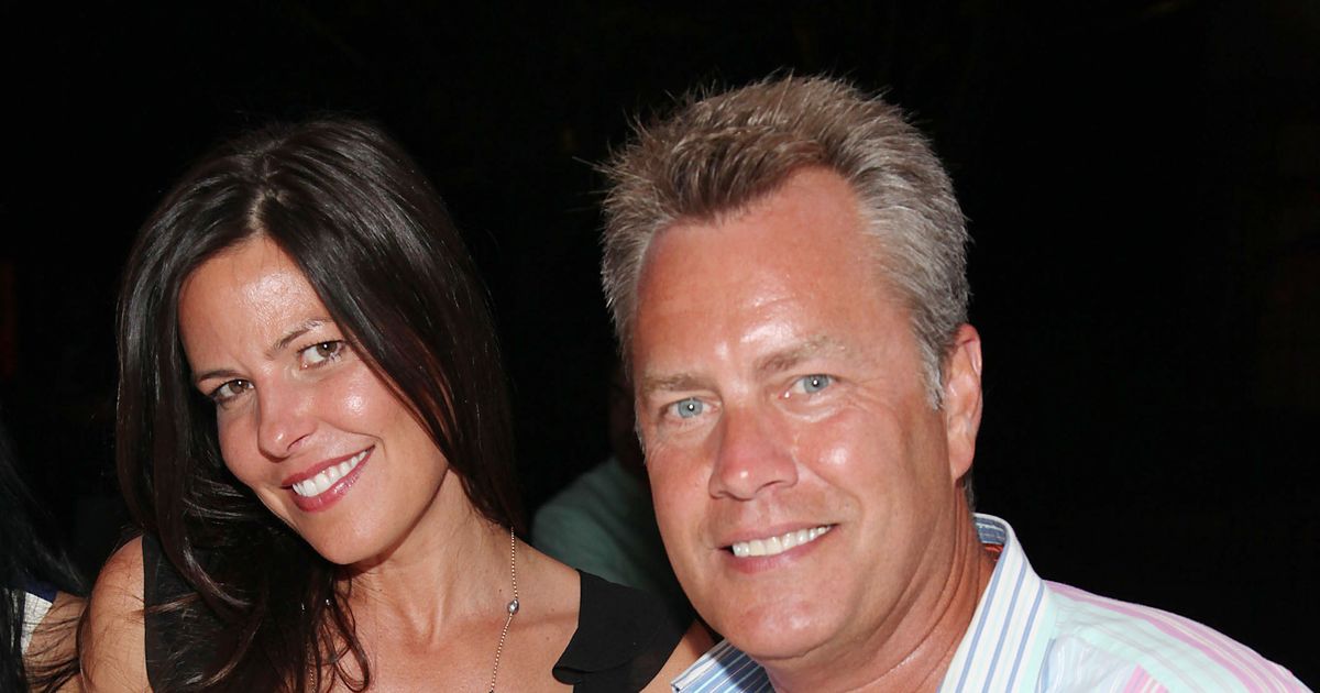 Peter Cook’s Wife Embarks on Eat, Pray, Love Tour Because of ‘Black ...