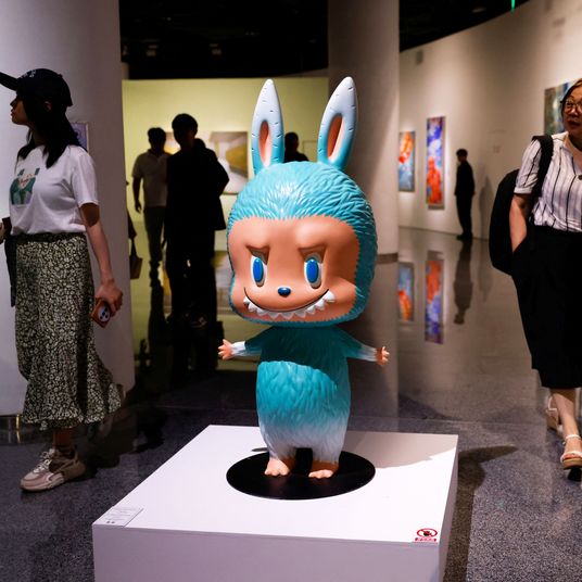 How to Make a Paper Mache Head for Zoom