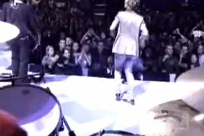 A GIF Guide to Becks Greatest Dance Moves