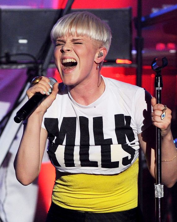 10 of Robyn’s Best Looks Ever