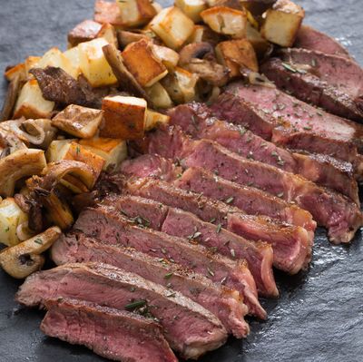 Meal-Kit Service Blue Apron Buys Bill Niman's BN Ranch