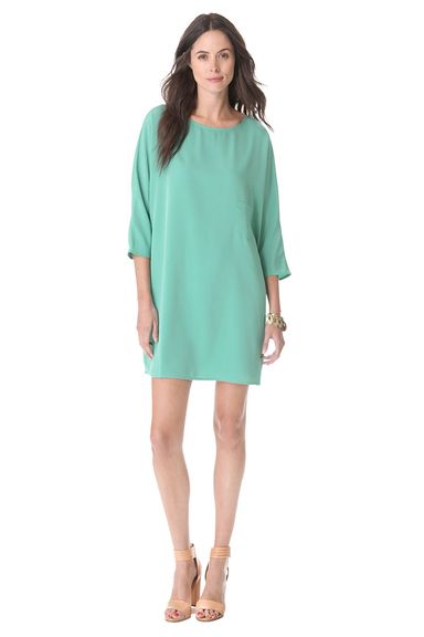 Keep It Simple: 15 Chic and Easy-to-Wear Shift Dresses