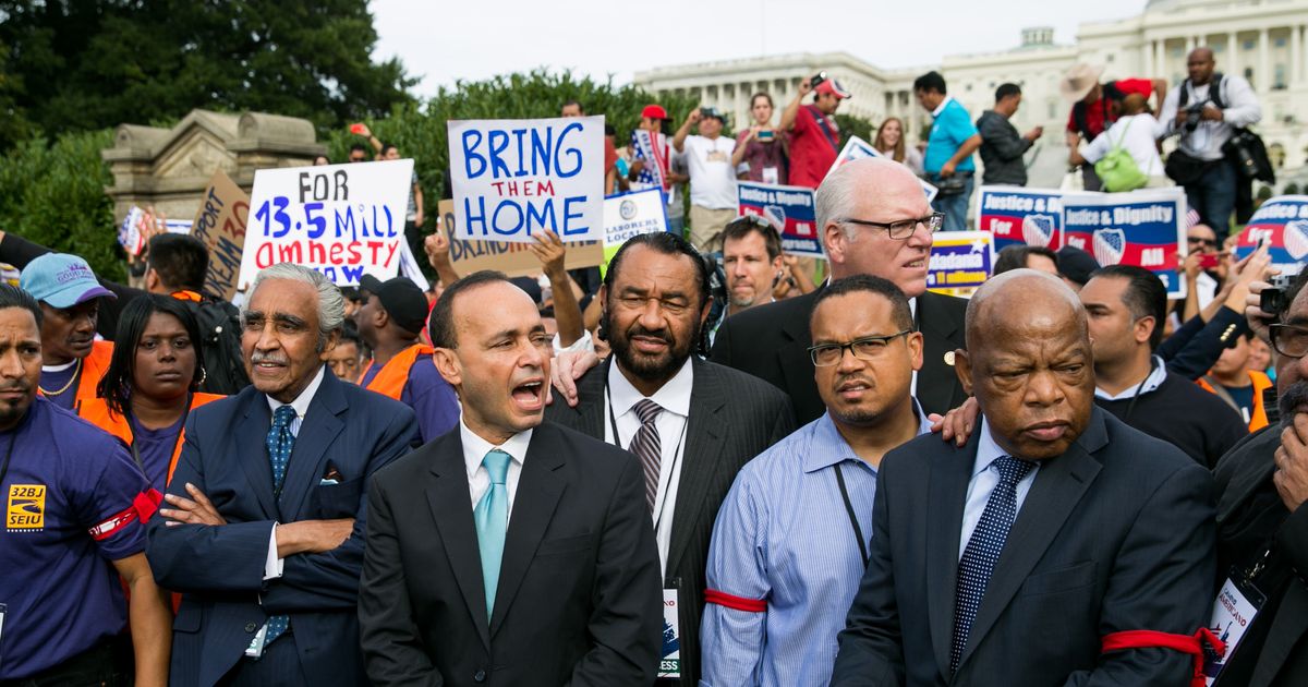 More Than 50 Democrats Are Boycotting Trump’s Inauguration
