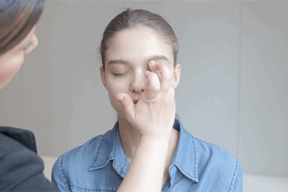 How to Correctly Apply Eye Cream