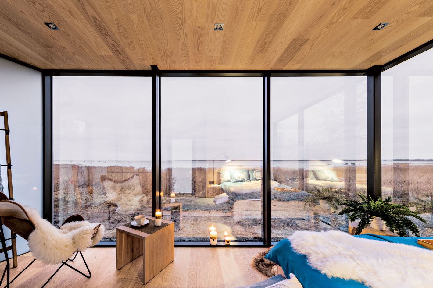 This Prefab Mirrored House Can Be Plopped Almost Anywhere