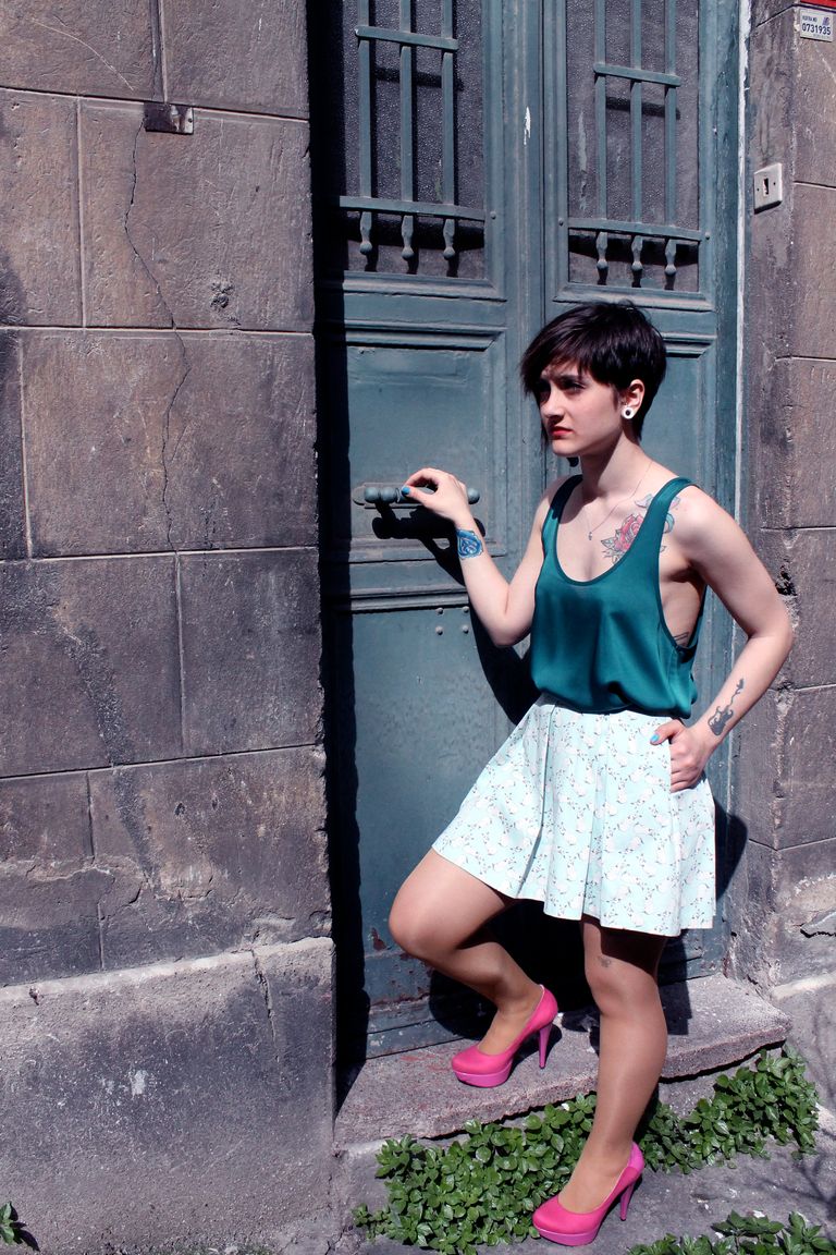 International Street Style: Istanbul’s Bold Hues