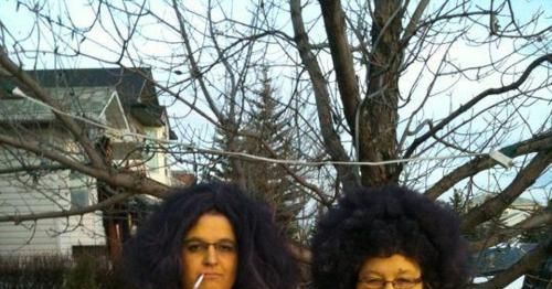 See the Real-Life Version of Patty and Selma From The Simpsons