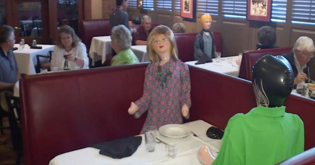 How Restaurants Are Helping Diners Maintain Distance