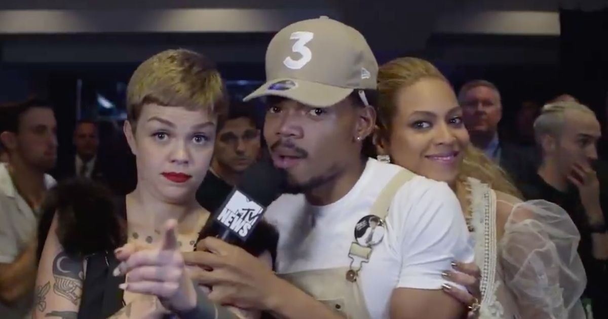 Chance the Rapper Had an Adorable Reaction to Being Videobombed by ...