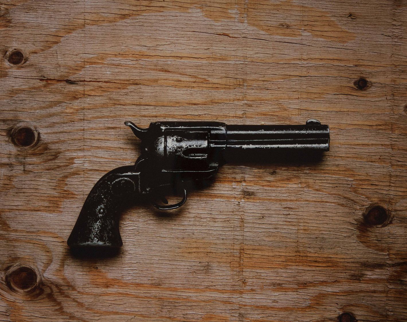 Photographs: A Decade’s Worth of Toy Guns in America