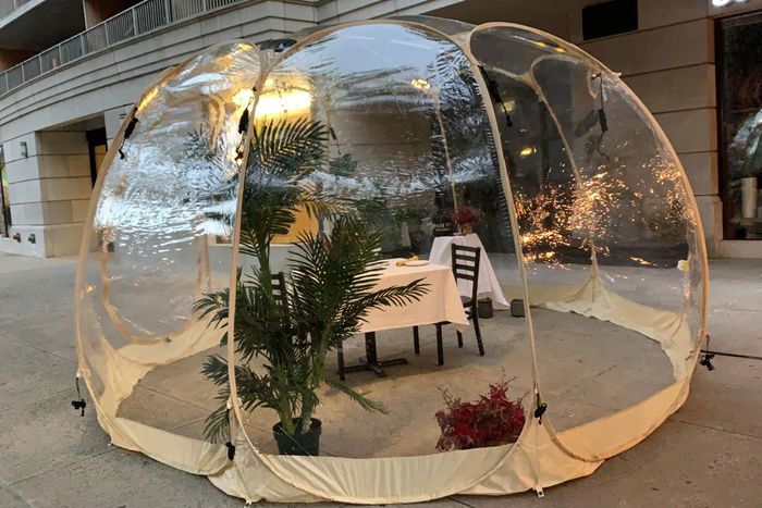 What You Need to Know About NYC’s Plastic Dining Tents