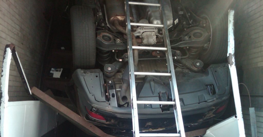 Car Manages to Fall Down Elevator Shaft at Parking Garage