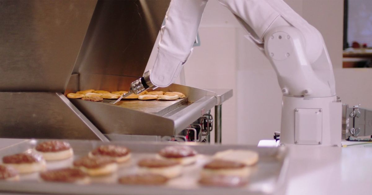 CaliBurger’s Burger-Flipping Robot Lasts One Day on the Job
