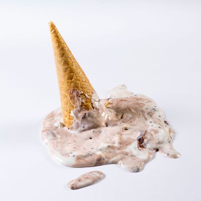 7 Ways to Stop Your Makeup From Melting in the Summer