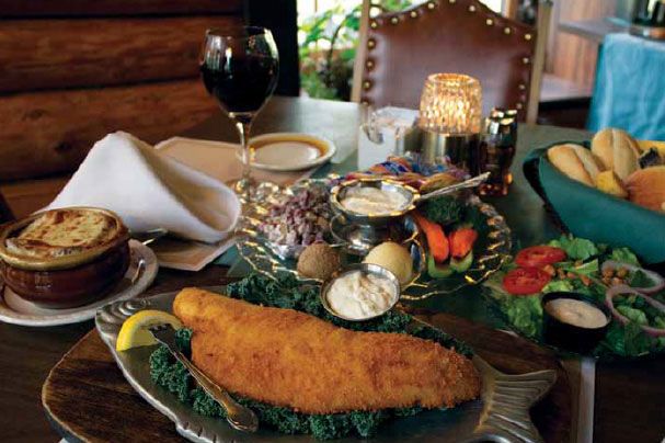 Inside the Timeless World of the Wisconsin Supper Club