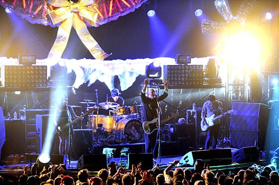 This Weekend’s Concerts, From Katy Perry to Smashing Pumpkins ...