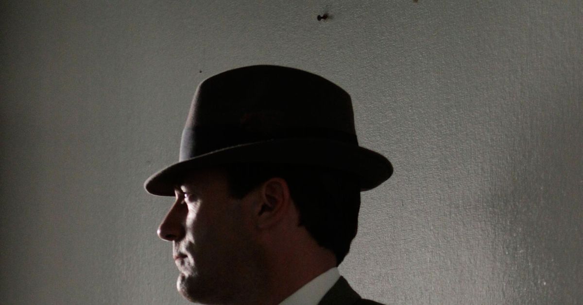 5 Themes and Symbols to Watch for on Mad Men