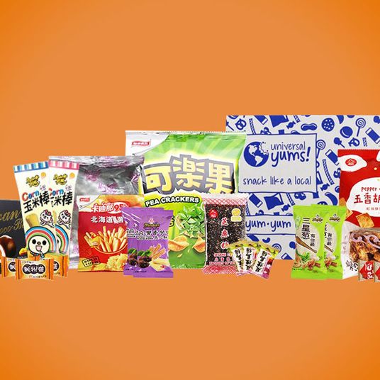 The Best Snacks Are Mamee Uncooked Ramen Noodles | The Strategist