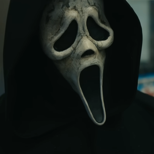 Jennifer Lawrence’s Makeup Is Dreadful in This Deleted Hunger Games ...