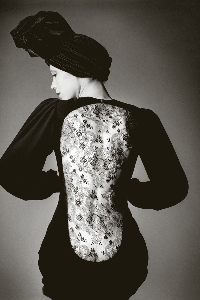 Eighteen Vintage Fashion Images by French Photographer Jeanloup Sieff