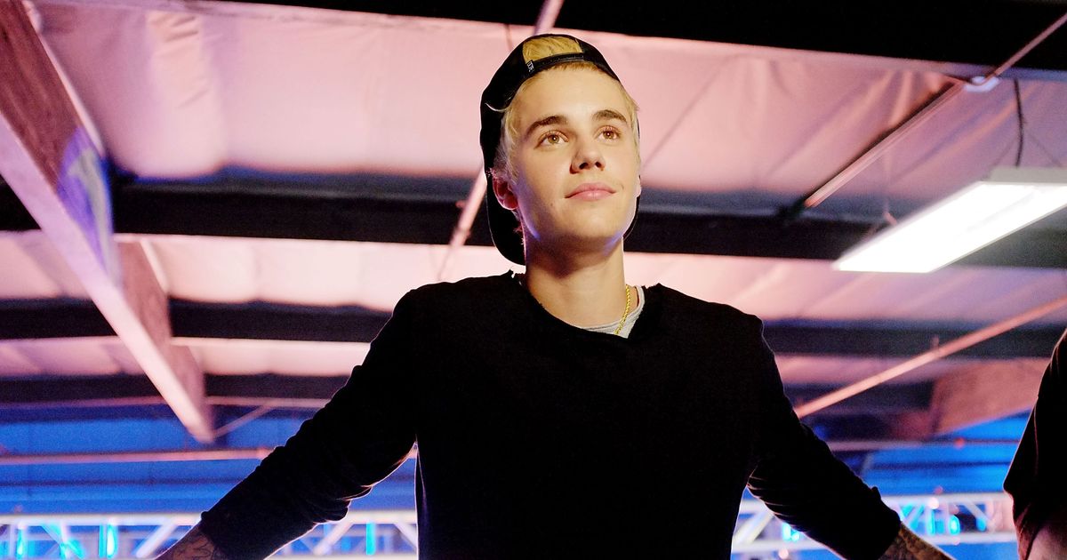 Justin Bieber Crashes a Prom, Makes People’s Heads Explode