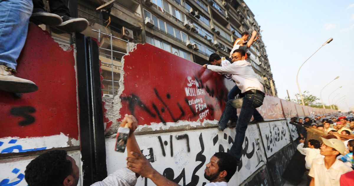 Israeli Embassy in Cairo Attacked, Ambassador and Staff Evacuated [Updated]